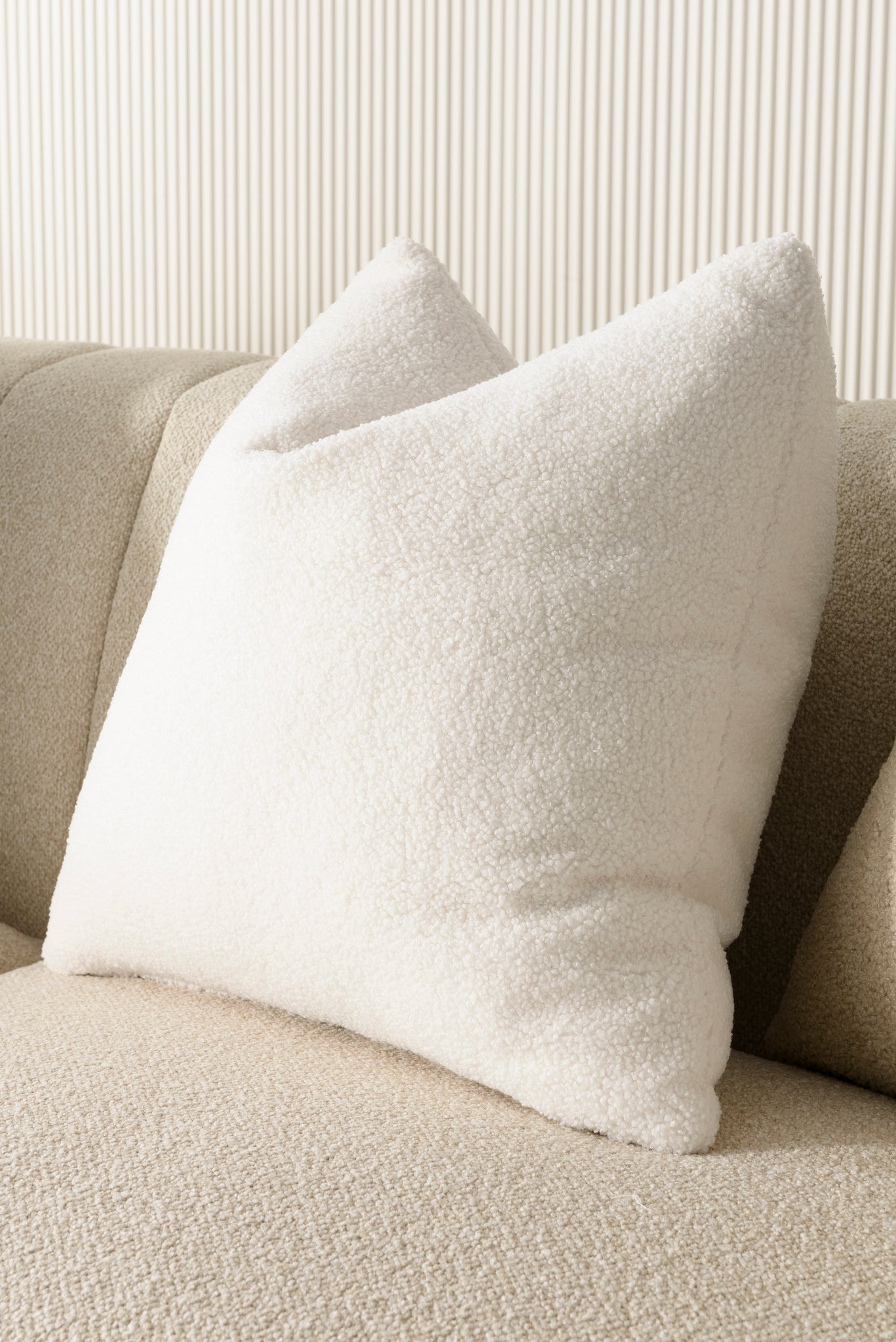 Timeless Sofa – DIANA STORE