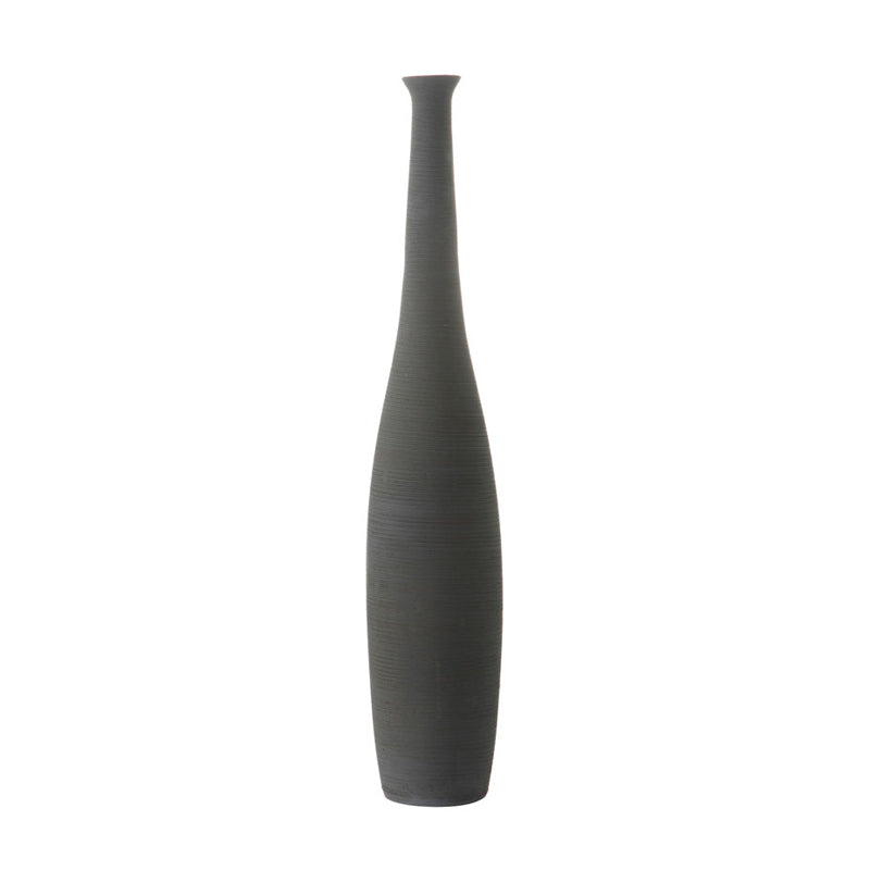 Slim Ceramic Black Vase – DIANA STORE